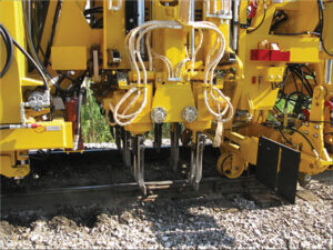 6700 Production/Switch Tamper - Harsco Rail | Railway Equipment Company