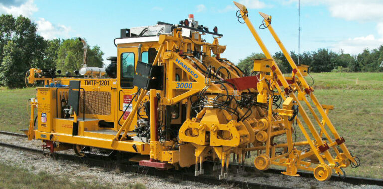 3000 Utility/Spot Tamper - Harsco Rail | Railway Equipment Company