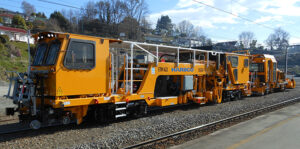 Mark VI Production/Switch Tamper - Harsco Rail | Railway Equipment Company