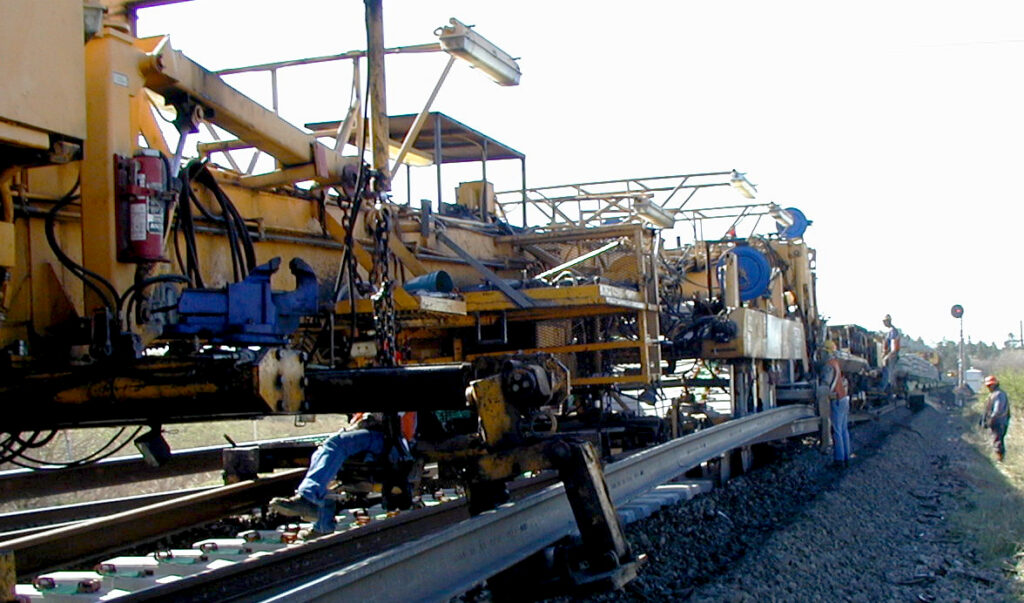P811 Track Renewal System - Harsco Rail | Railway Equipment Company